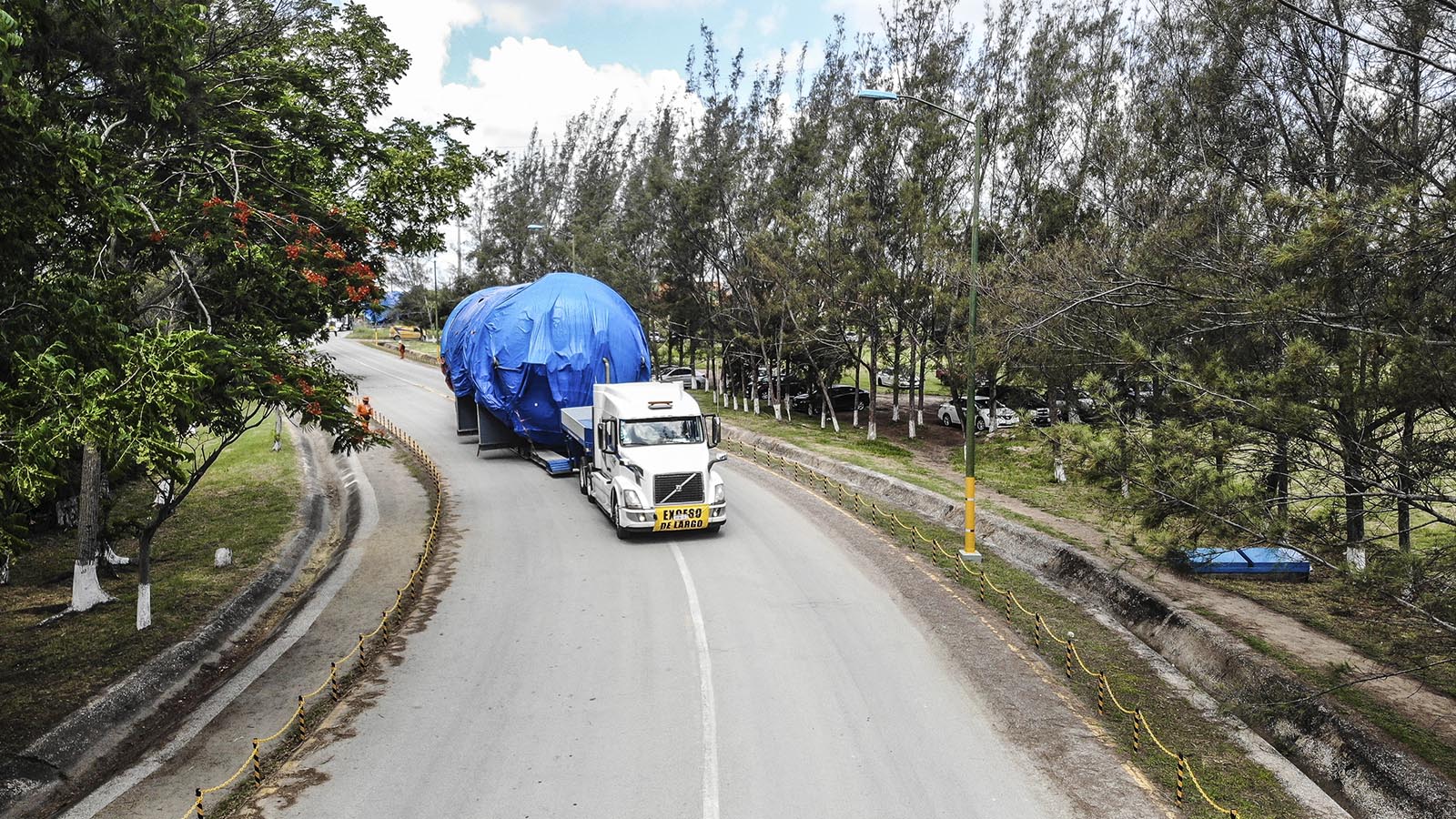 Carga Sobredimensionada • Trak Transportaciones